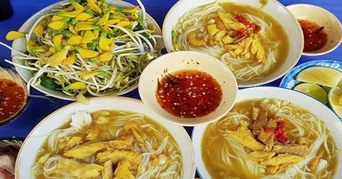 Gỏi bưởi khô cá lóc, lẩu cá bông lau và những đặc sản Châu Đốc níu chân ...