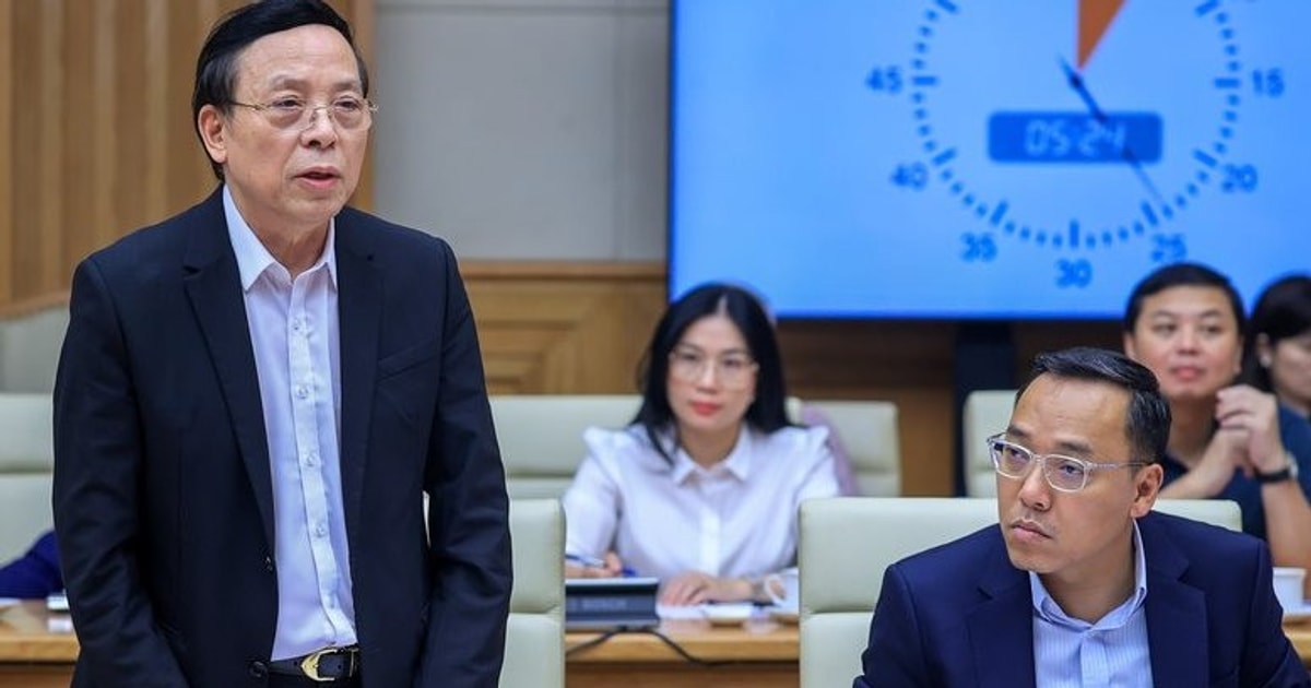 Chủ tịch TPBank: Tăng cường trách nhiệm người vay để ngân hàng không rơi vào cảnh "cho vay thì ...