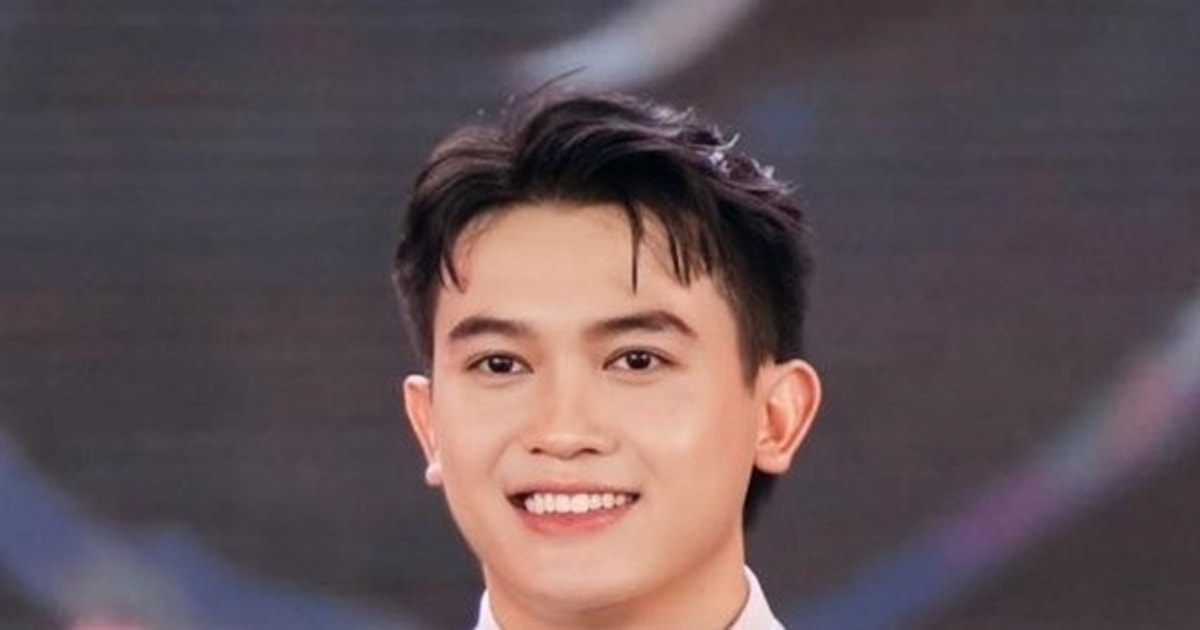 Cuộc sống nhiều nỗi buồn của á vương điển trai cao 1,79m sắp là bác sĩ